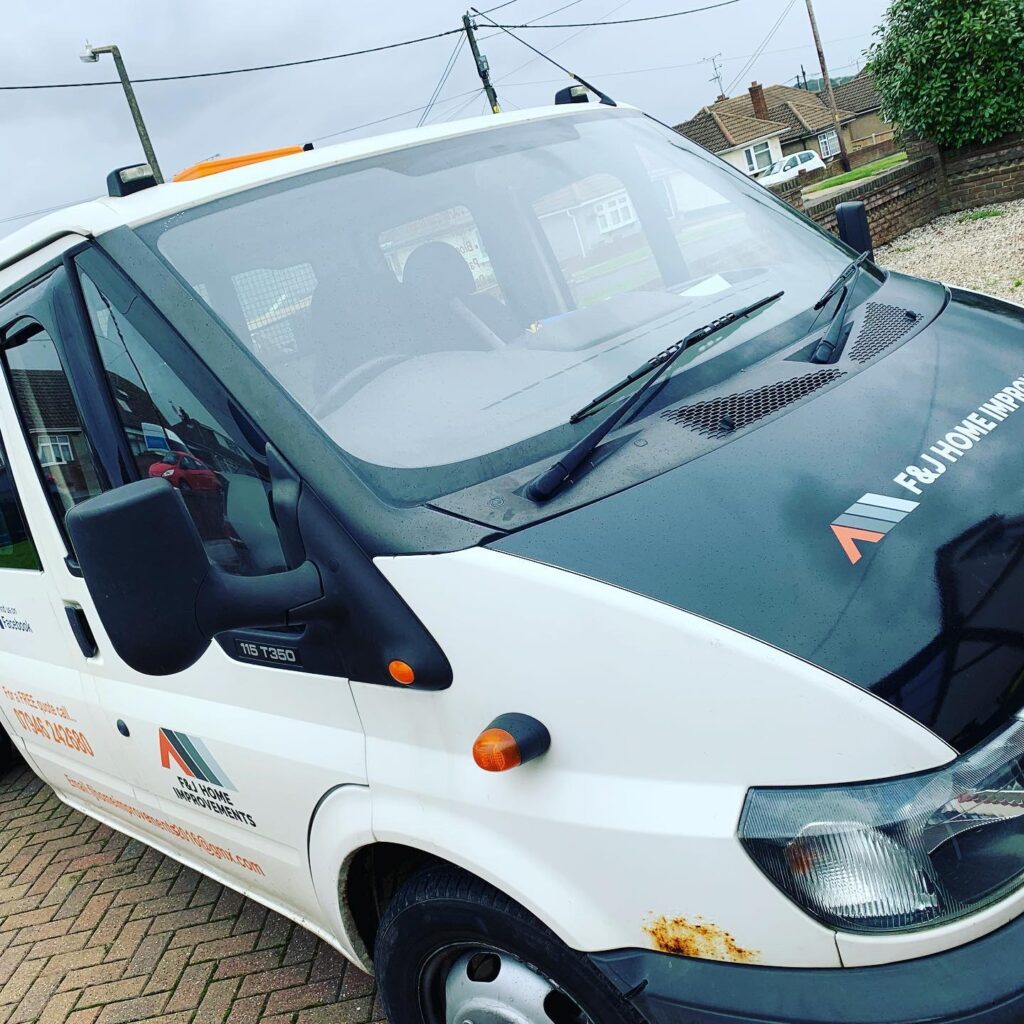 Vehicle Signage | Design Print and Display